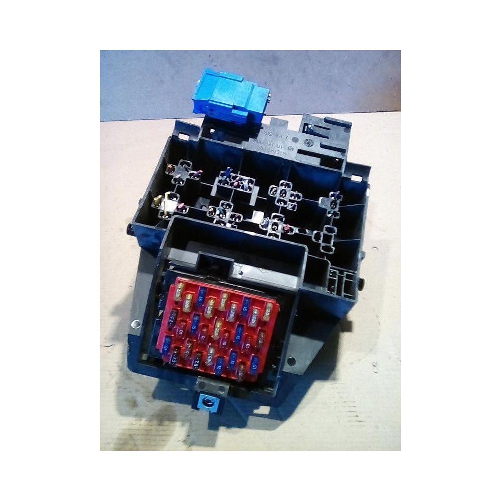 Caja de reles / fusibles Renault Megane I Clasico (LA) 1.6 e (90 cv ...